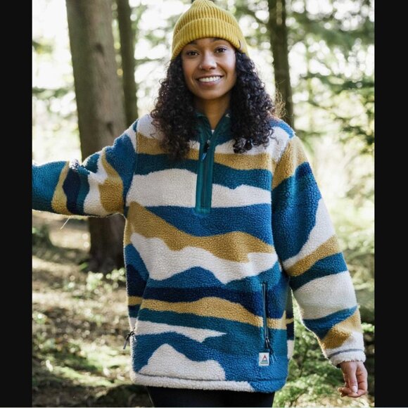 Passenger | Jackets & Coats | Passenger Patterned Sherpa Fleece Jacket ...